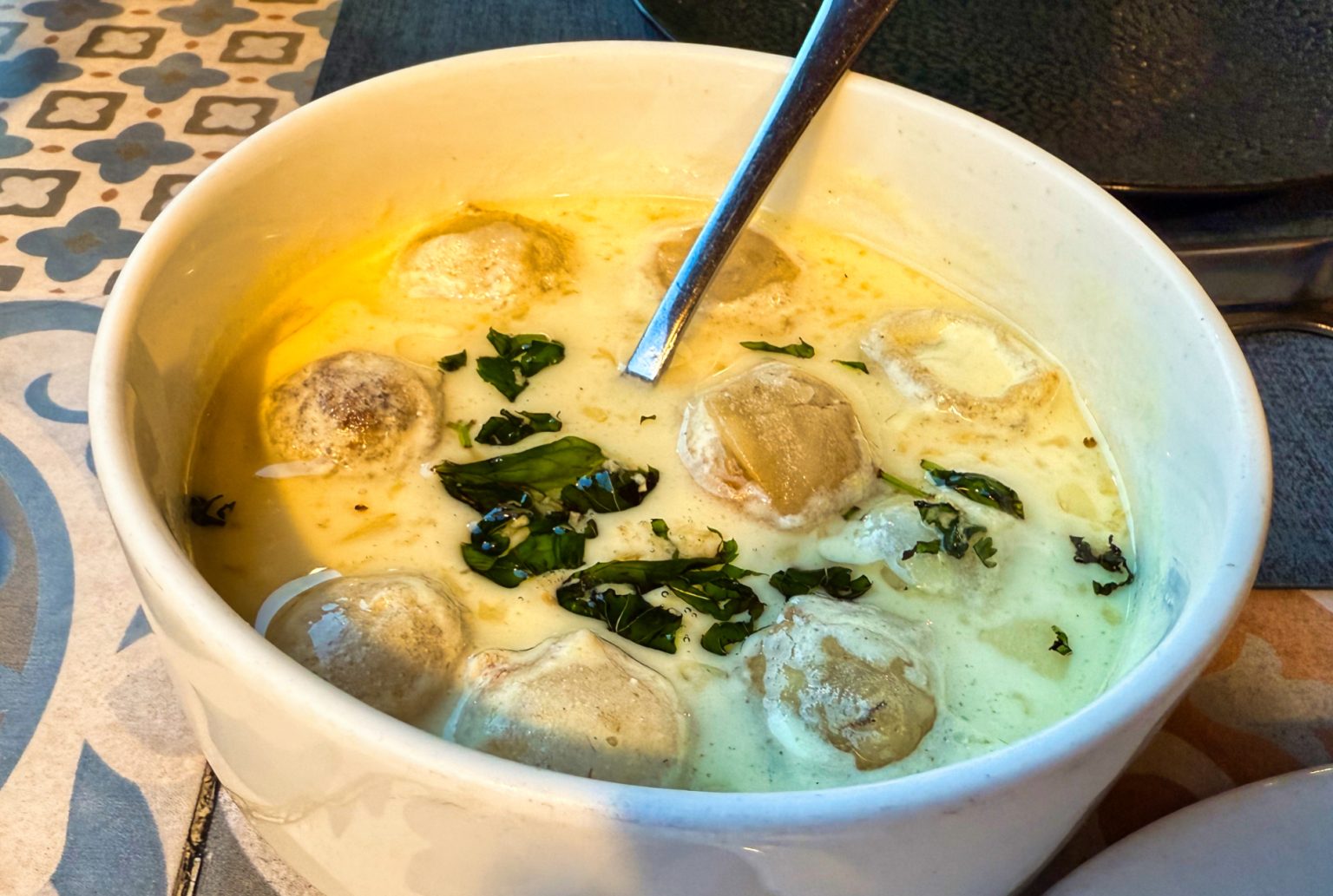 22 Traditional Jordanian Foods: Complete Guide to Authentic Cuisine (2025)